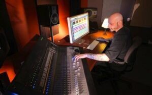 Associate Recording Arts Degree Program Dallas TX | MediaTech Institute