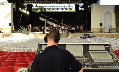 Live Sound Engineering: Behind the Scenes of Concert Production ...